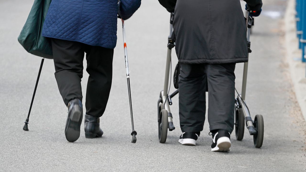 Yle: Vanhus putosi ikkunasta Tampereella | MTV Uutiset