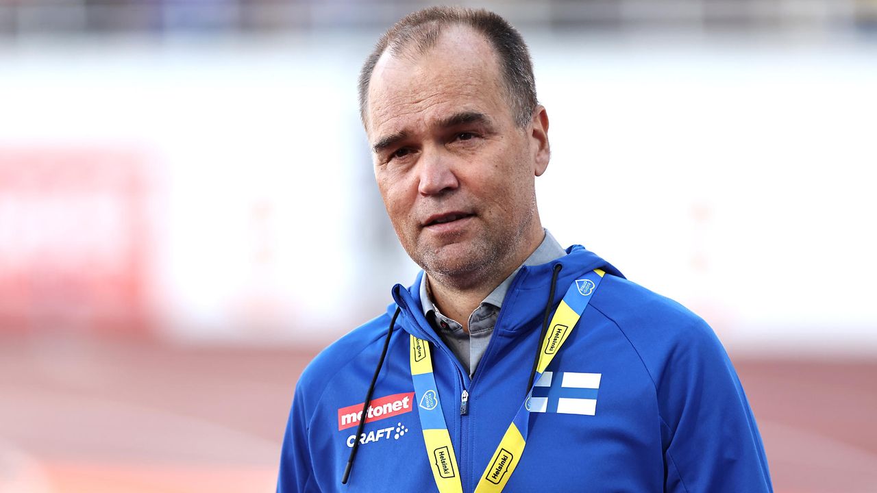 Kilpakävelijä Aku Partasen ja valmentaja Valentin Konosen yhteistyö ...