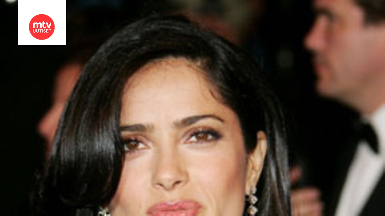 Salma Hayek saa lapsen | MTV Uutiset