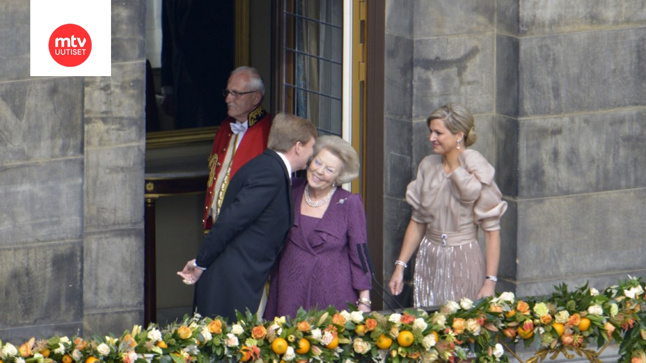 Kuningatar Maxima tervehti kansaa tyylikkäänä – kuvat | MTV Uutiset