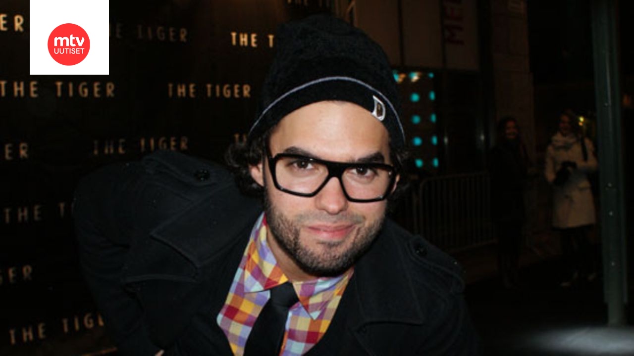 Axl Smith: Britney Spears on erittäin mediatreenattu | MTV Uutiset