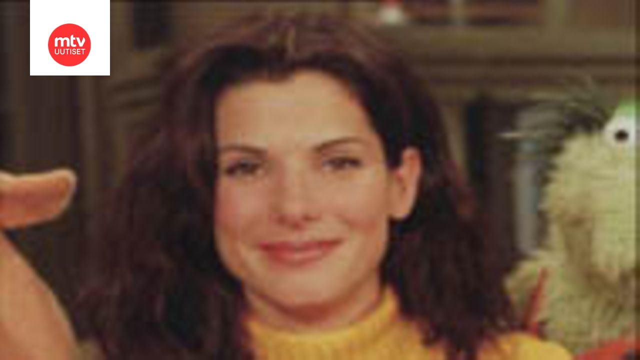 Bullock haki lähestymiskiellon | MTV Uutiset