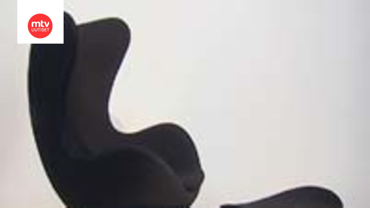 Arne Jacobsen muna-tuoli ja rahi | MTV Uutiset