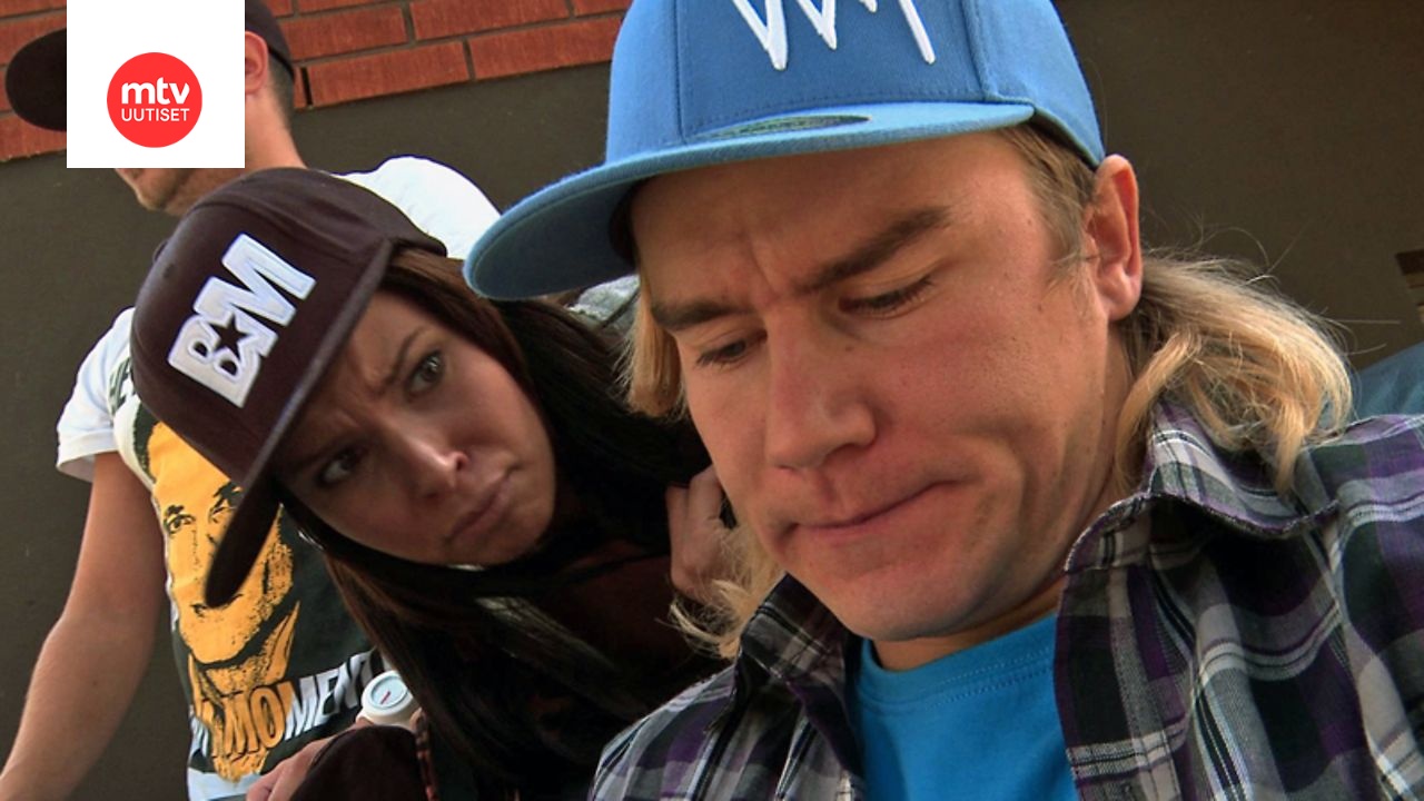 Viivi Pumpanen raivostuu erikoiselle ystävälleen – katso video! | MTV Uutiset