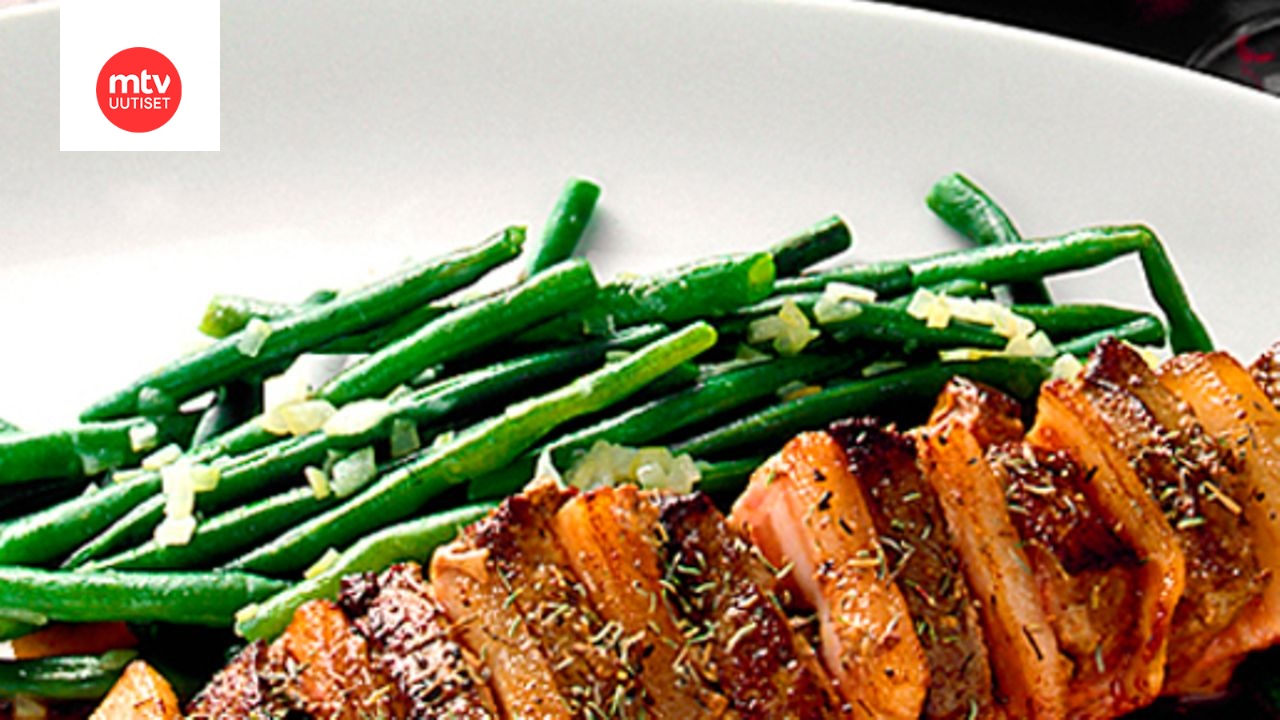Häränfilee-brochette, viinikastike ja vihreät pavut | Resepti | Makuja ...