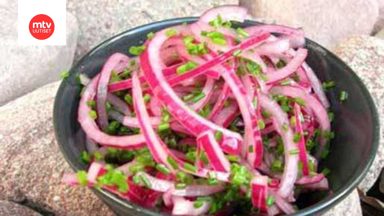 Marinoitu punasipuli | Resepti | Makuja | MTV Uutiset