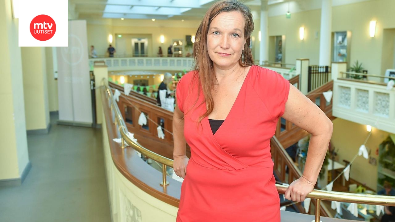 Johanna Vuoksenmaa kärsi selkäkivuista kuvauksissa: En voinut kävellä | MTV Uutiset
