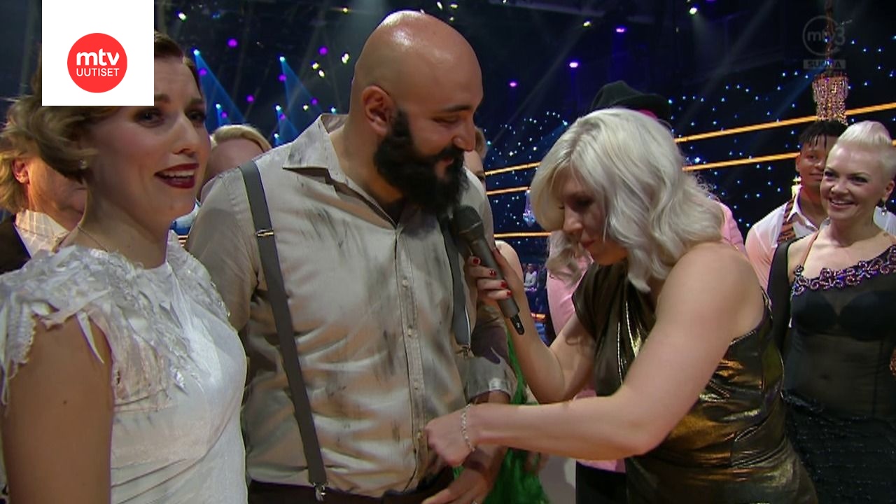 Repeäminen suorassa lähetyksessä! Vappu Pimiältä petti pokka | MTV Uutiset