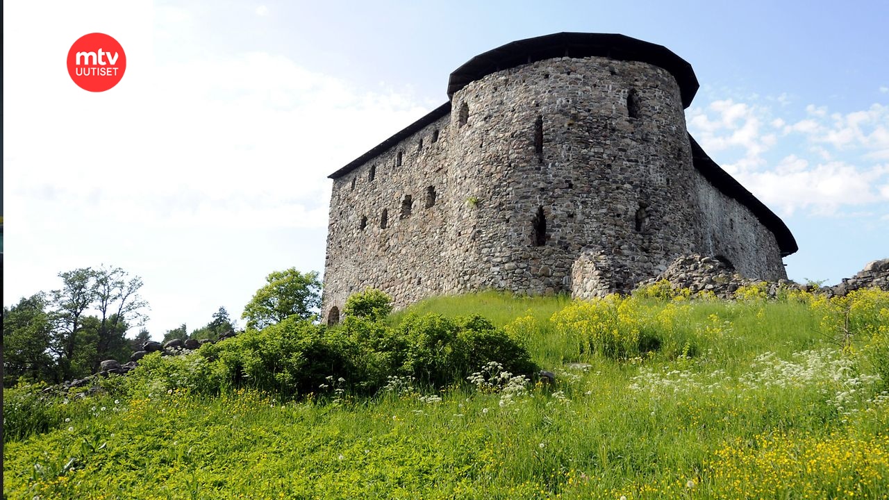 Raaseporin linnan rauniossa tehty salakaivauksia – ympäristössä lähes ...