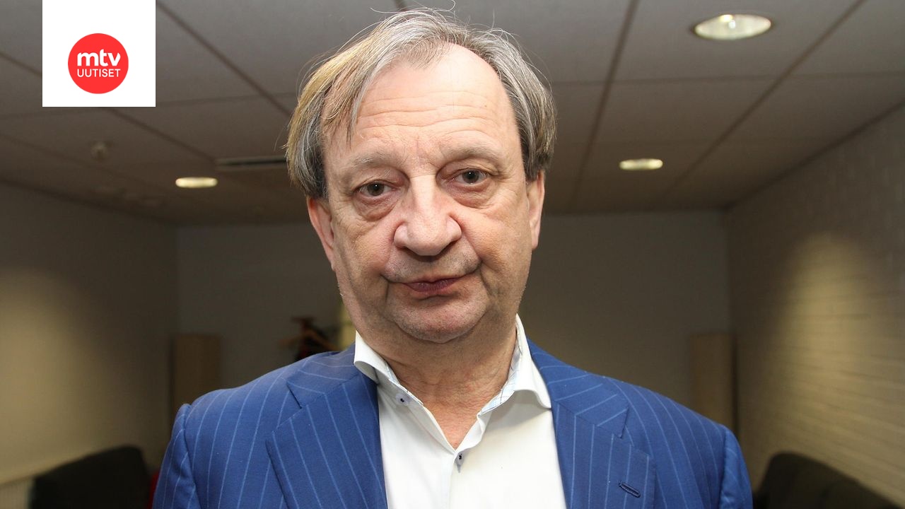 Hjallis Harkimo julkaisi hauskan yhteiskuvan poikiensa kanssa ...