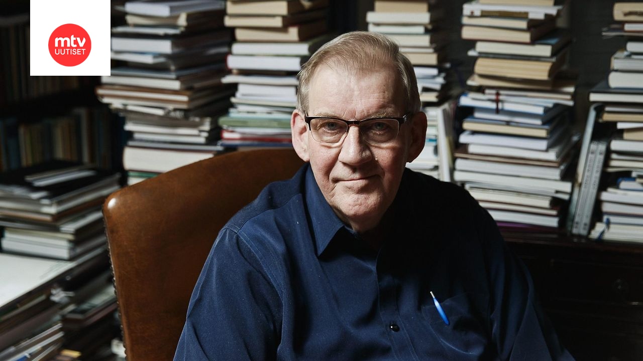Supon ex-pomo Tiitinen muistelee uutuuskirjassa villiä agenttielämää ...