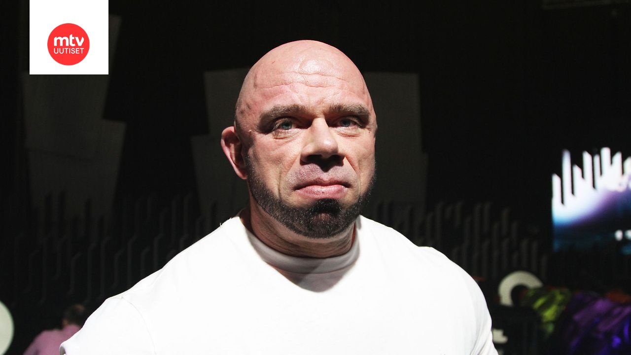 Bull Mentula puhuu liikuttavasti perhe-elämästään: "Isä ei kyllä pysy ...