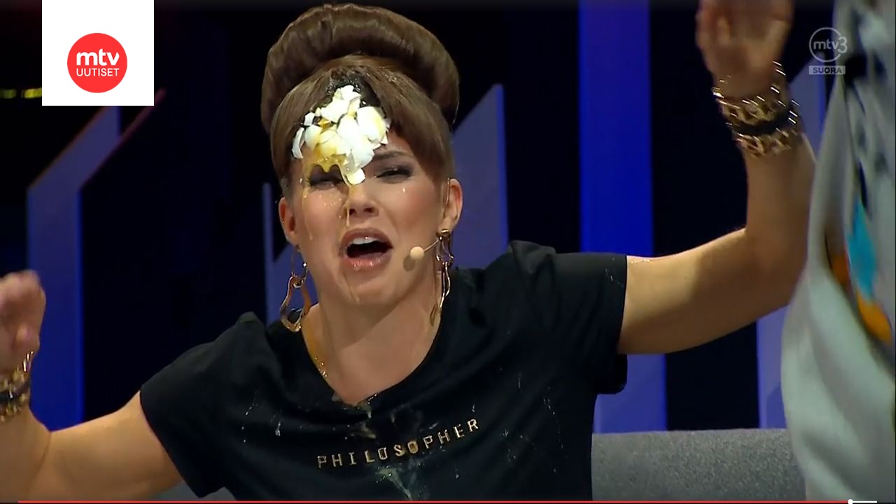 Viivi Pumpanen järkyttyi suorassa lähetyksessä – sai limaisen yllätyksen! | MTV Uutiset