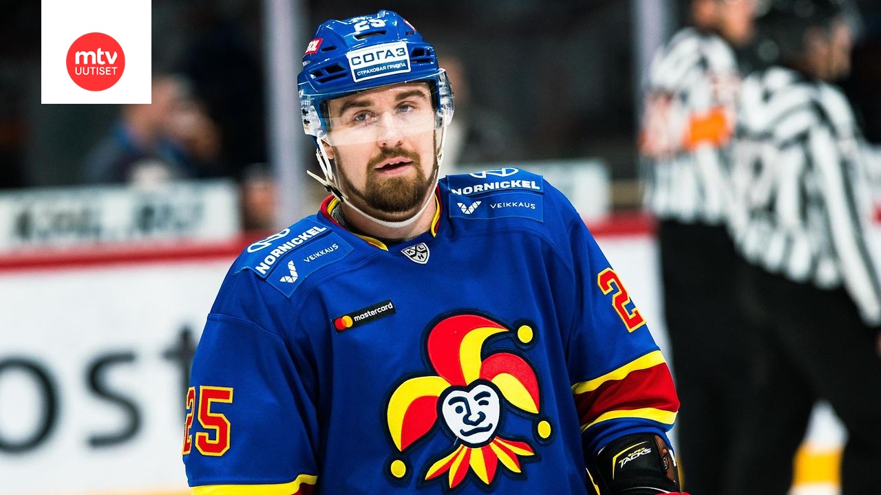 Jääkiekkotähti kosi rakastaan aurinkorannalla: "Paras ystäväni sanoi ...