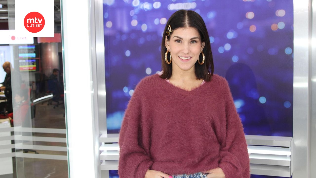 Tekstiilikaksoset! Jannika B julkaisi ihastuttavan kuvan tyttärensä ...