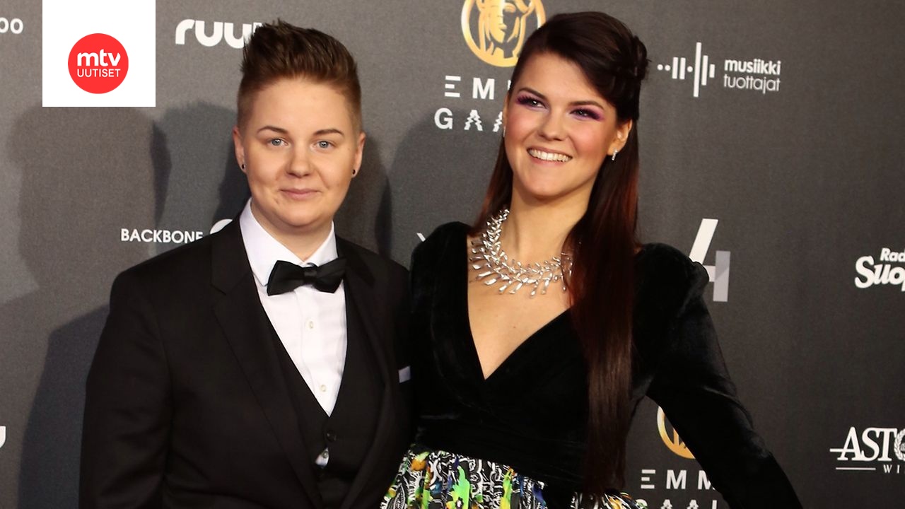 Saara Aalto ja Meri-rakas menivät naimisiin! | MTV Uutiset