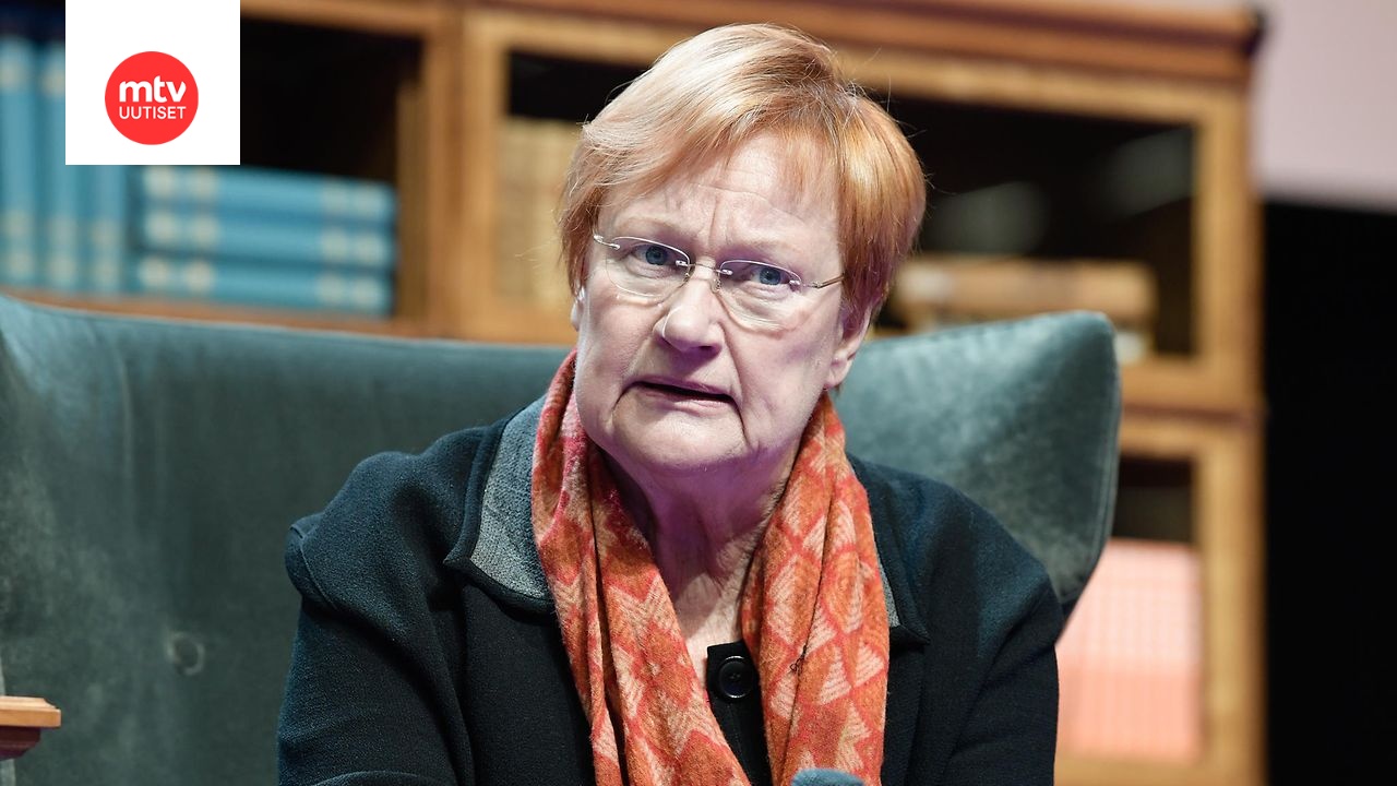 Presidentti Tarja Halonen kannustaa Sanna Marinin feminististä ...