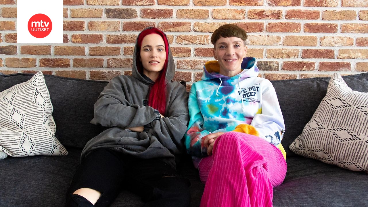 Maria Veitola täräyttää Sannille kysymyksen seksuaalisesta ...