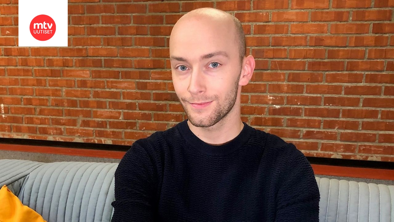 Ex-Salkkarit-näyttelijä Emil Hallberg tanssii kovassa seurassa ...