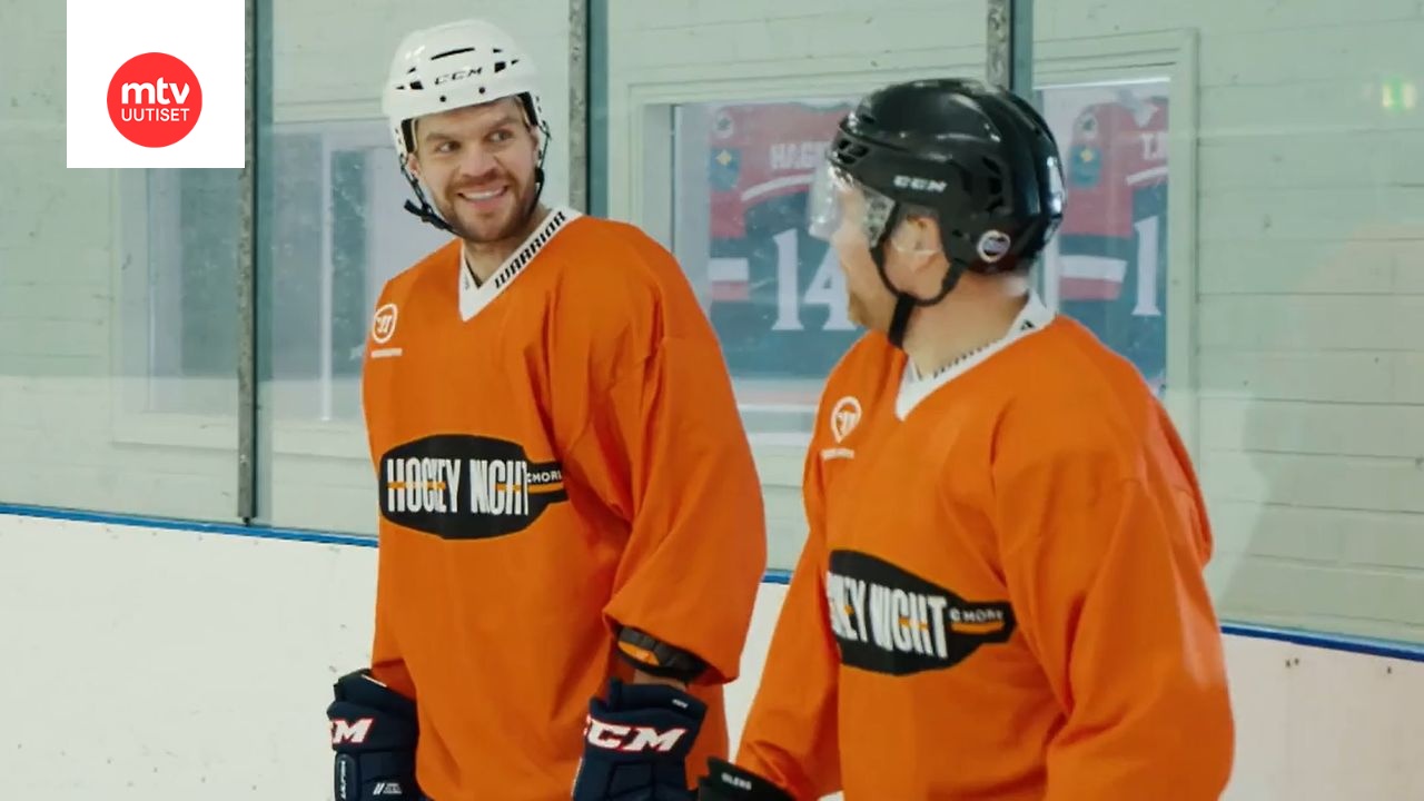 Ari Vallin ja Siim Liivik perkaavat päätykiekkotilanteita | MTV Uutiset