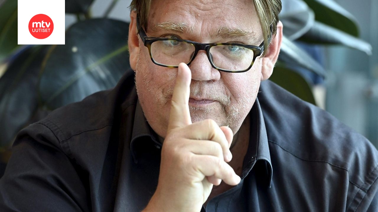 Timo Soini: Halla-aho lähti perussuomalaisten keulasta väärällä ...