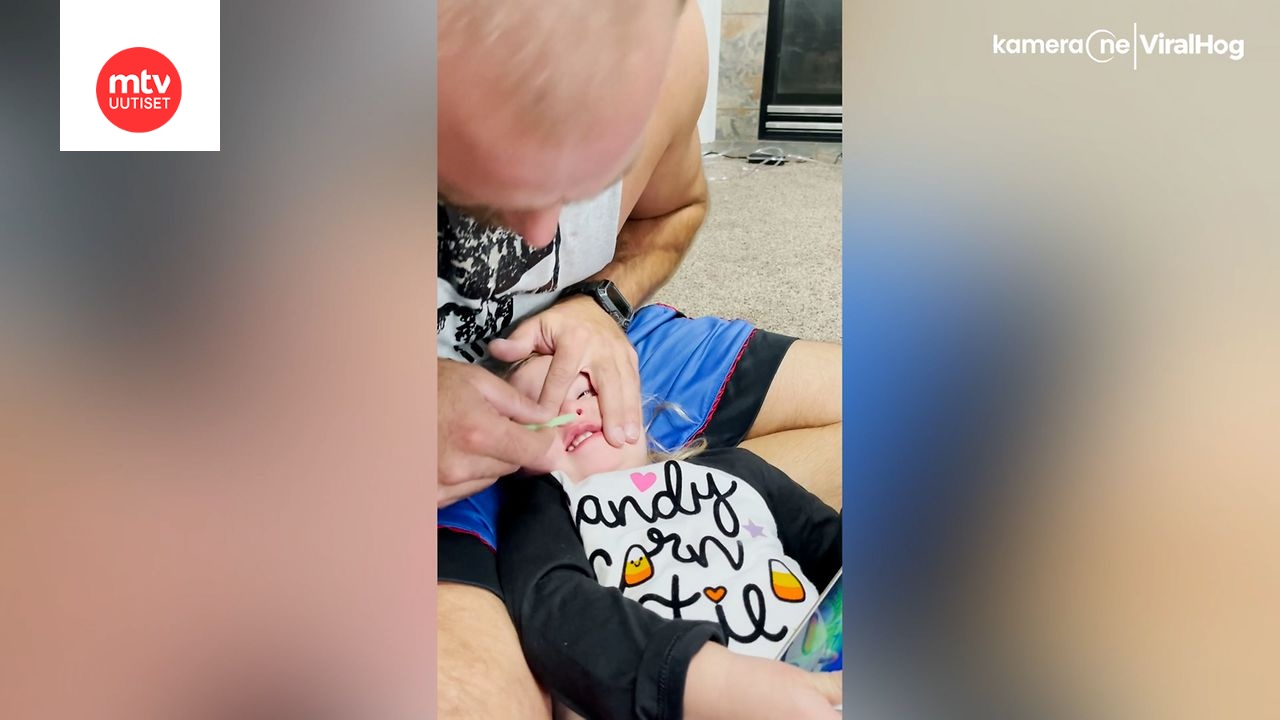 Isä irrotti maissinjyvän lapsen sieraimesta pillillä ja imurilla | MTV ...
