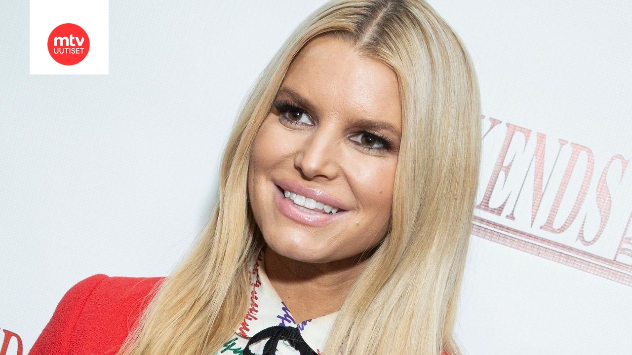 Laulaja Jessica Simpson juhlistaa päihteettömyyttään: ”Seitsemän vuotta ...