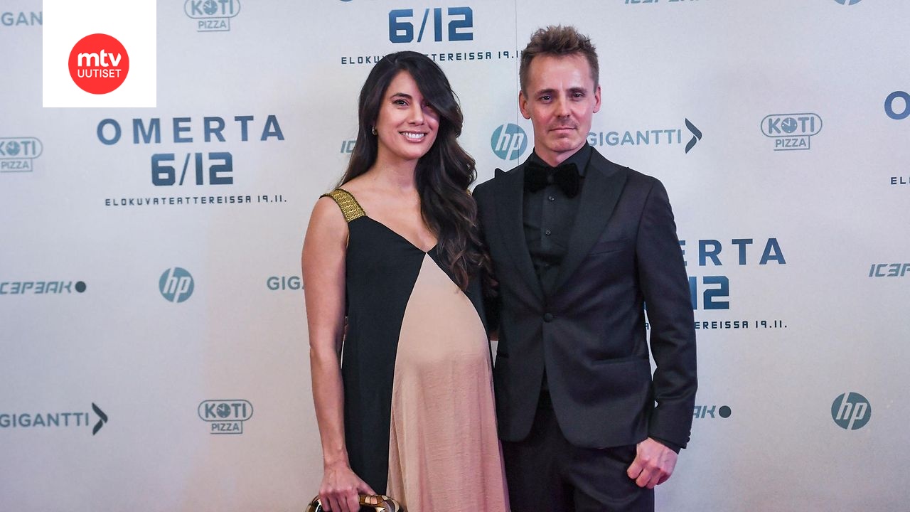 Jasper Pääkkösen puoliso Alexandra Escat harvinaisessa yhteiskuvassa ...