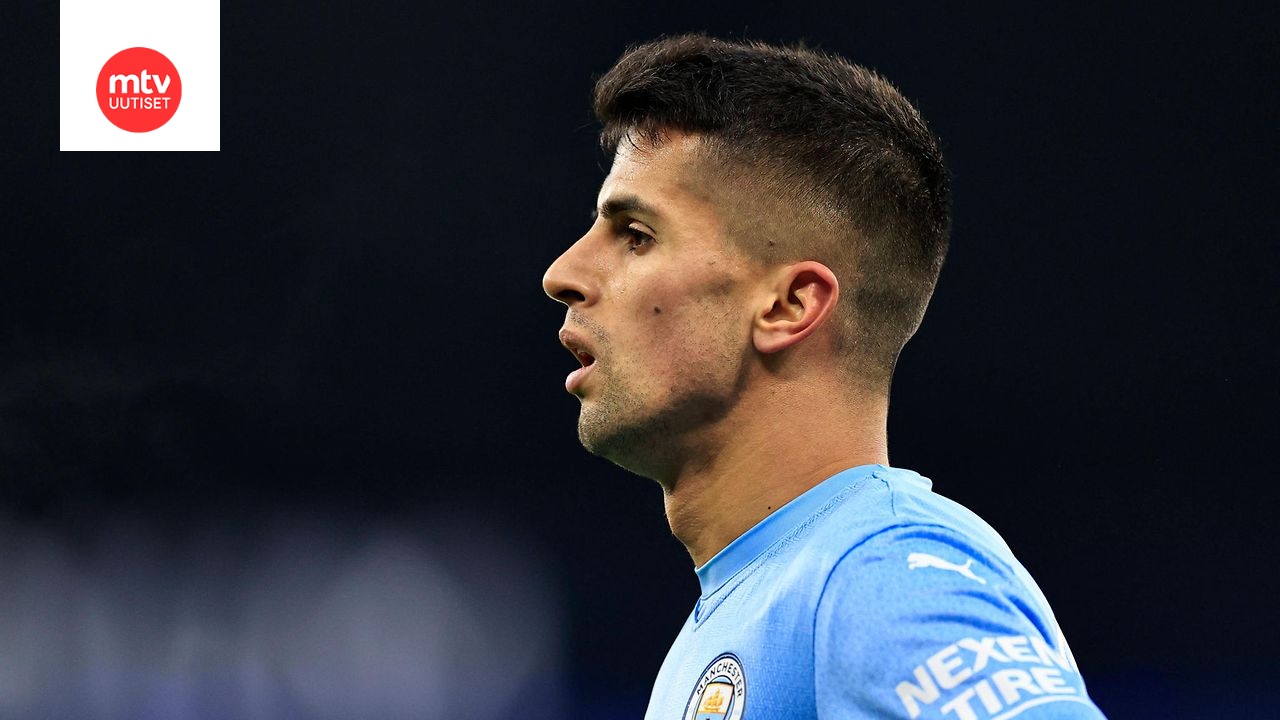 Murtovarkaat iskivät valioliigatähti Joao Cancelon kotiin – julkaisi ...