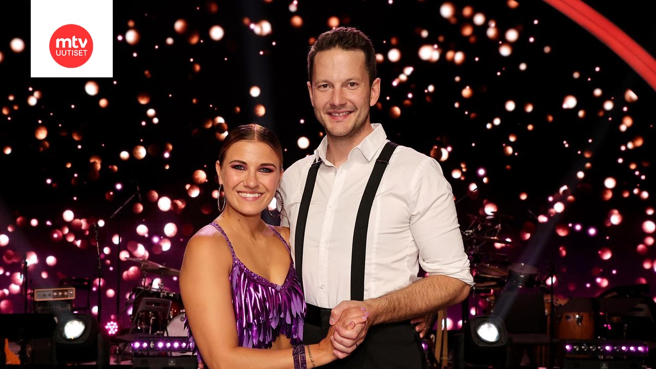 Jaakko Loikkanen esitteli taitojaan baarimikkona suorassa lähetyksessä: " | MTV Uutiset