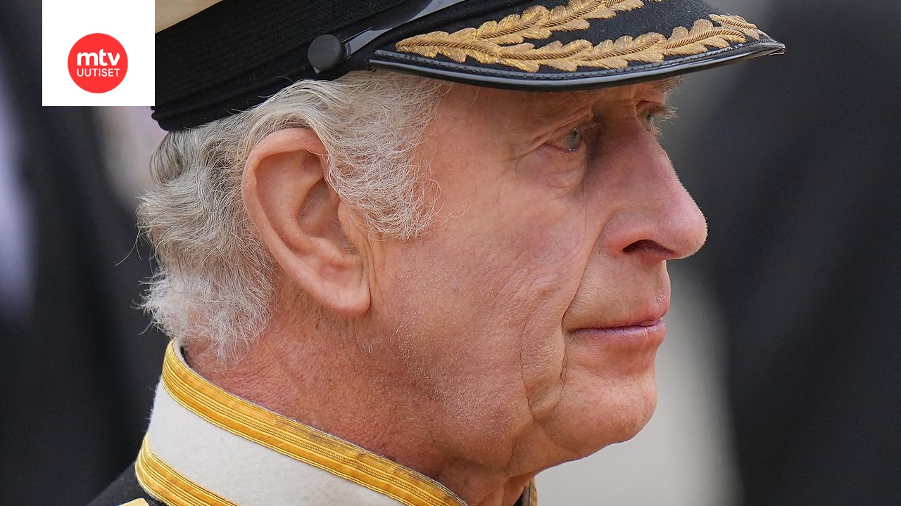 Lontoossa vietettiin kuningas Charlesin virallista syntymäpäivää ...