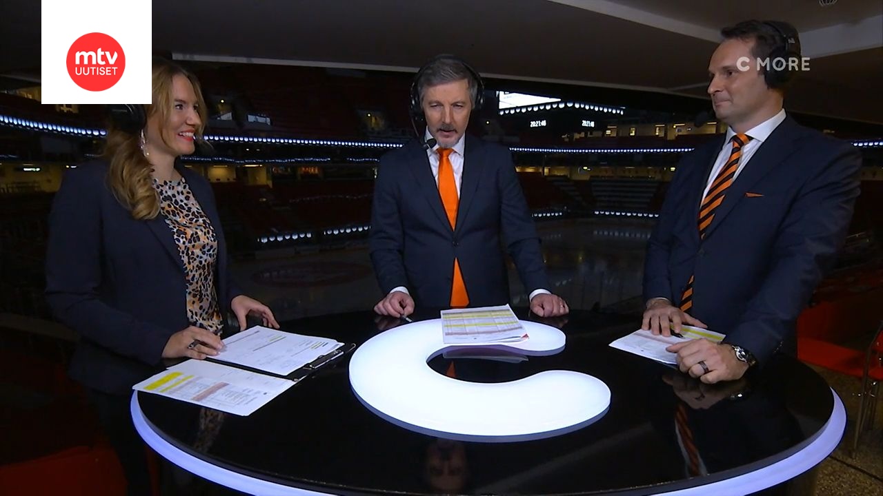 Niklas Bäckström jakoi hilpeän tarinan suomalaisesta kiekkolegendasta ...