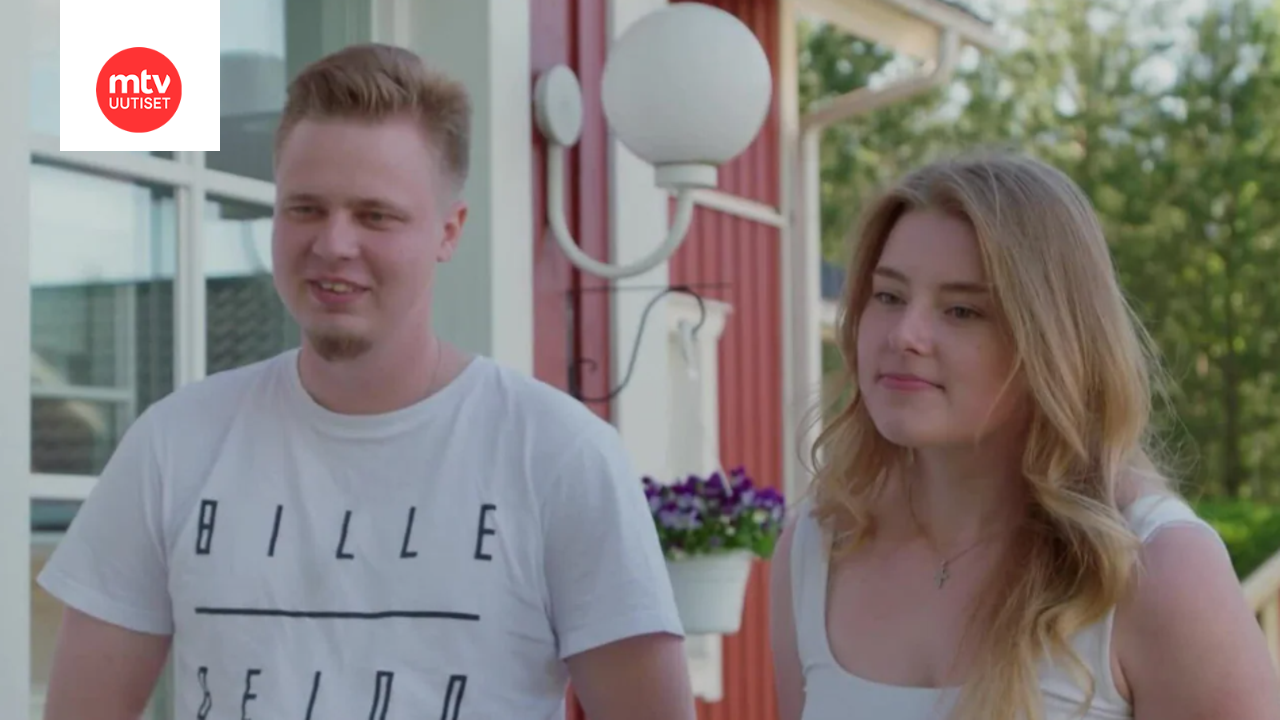 Maajussi-Joonas ja morsianehdokas kohtaavat farmille palatessaan ...