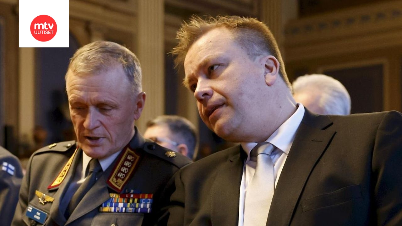 Puolustusministeriö selvitti mahdollisuutta tukea Ukrainaa aseilla ...