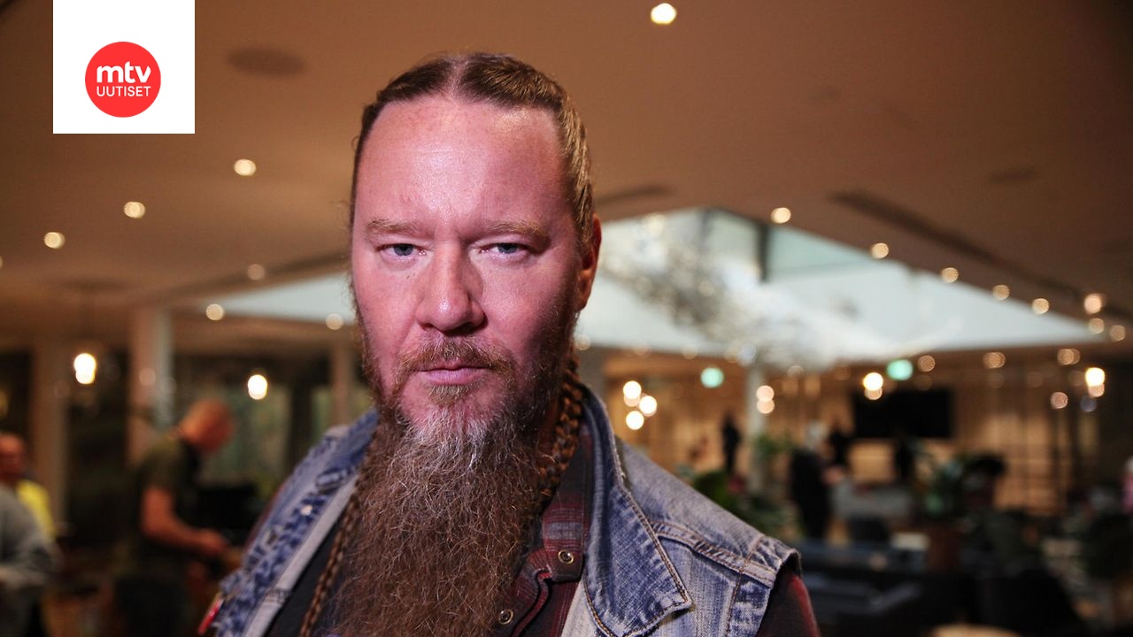Jouni Hynynen on kuin ilmetty Jaakko Parkkali | MTV Uutiset