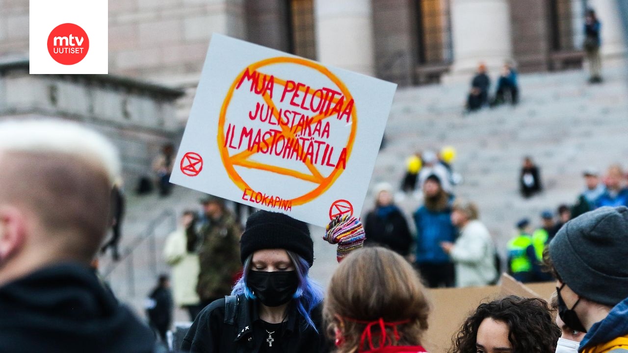 Elokapinan mielenosoitus aiheuttaa liikennehaittaa Helsingissä | MTV Uutiset