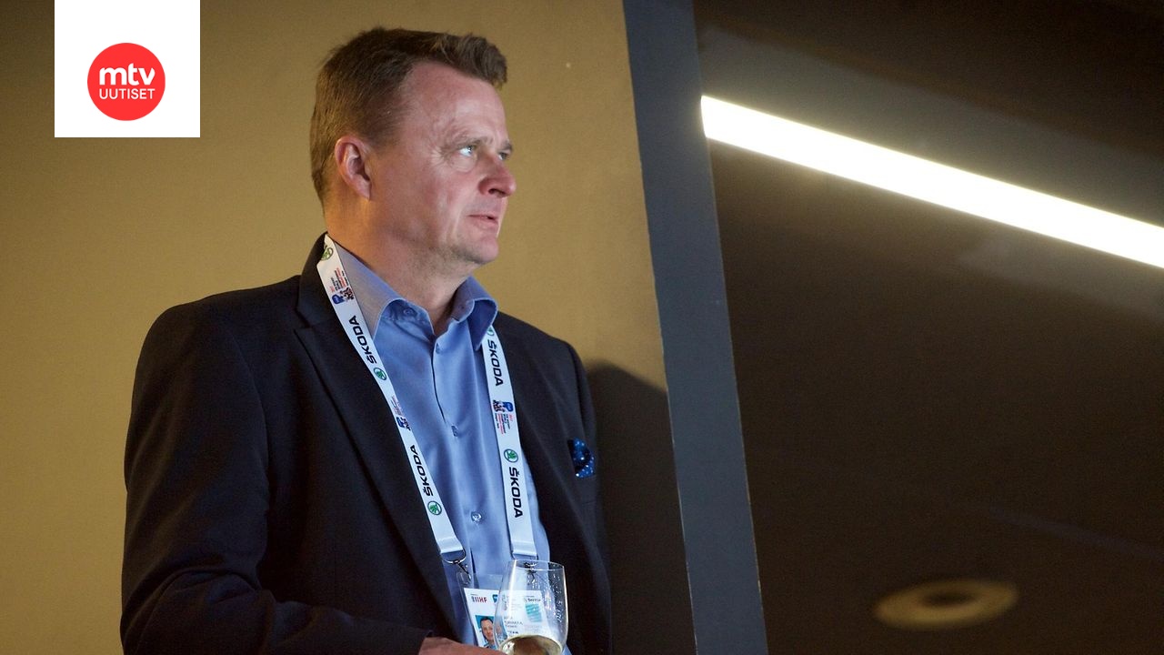 Jukka Toivakka vetäytyy Jääkiekkoliiton puheenjohtajakisasta | MTV Uutiset