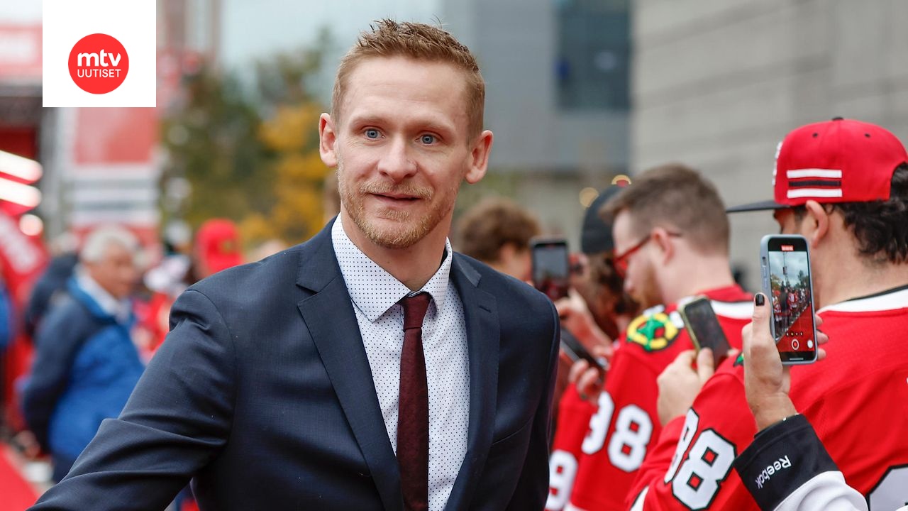 Corey Perry: Chicago Blackhawks asetti siirtolistalle | MTV Uutiset