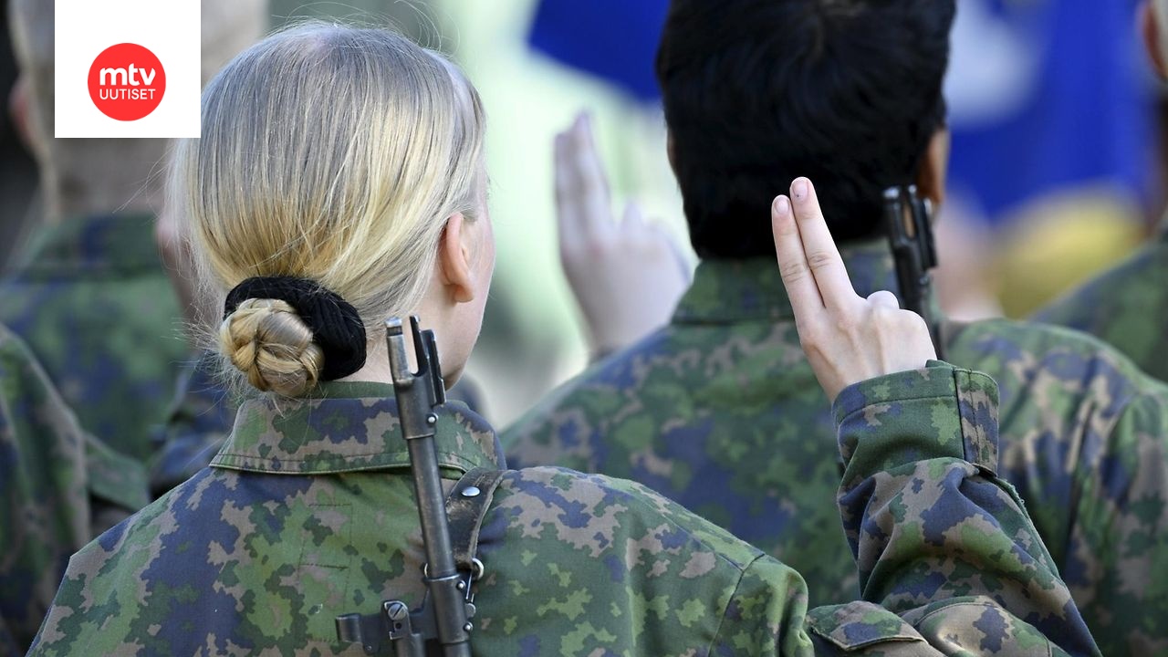 Yli 1 500 naista haki vapaaehtoiseen asepalvelukseen | MTV Uutiset