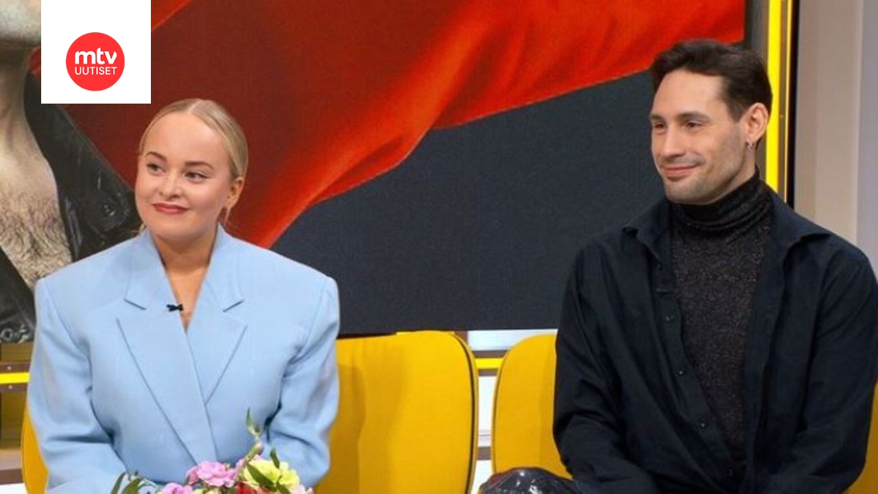Mert Otsamo ja Miisa Grekov paljastavat, millaiset kotivaatteet heittävät ylleen päivän ...