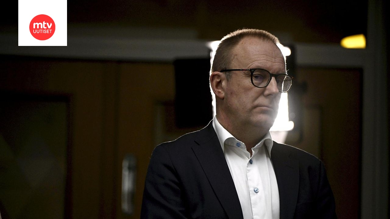 SAK keskeyttää poliittiset lakot | MTV Uutiset