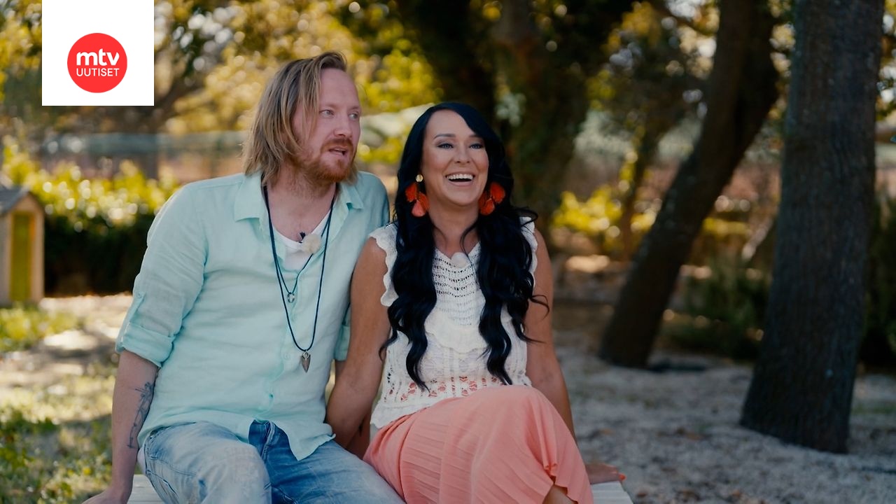 Ellen Jokikunnas ja Jari Rask julkaisivat nostalgisia otoksia | MTV Uutiset