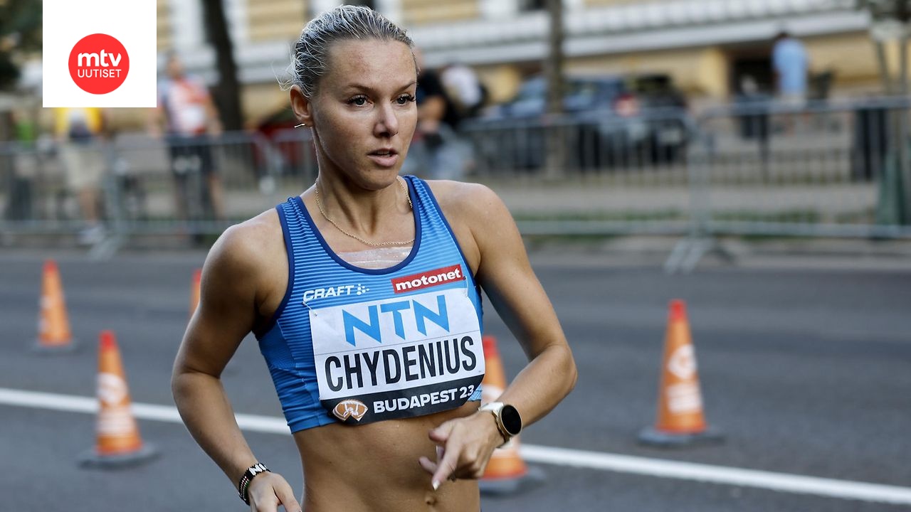 Nina Chydenius viiden kilometrin katujuoksukilpailun voittoon Lontoossa ...