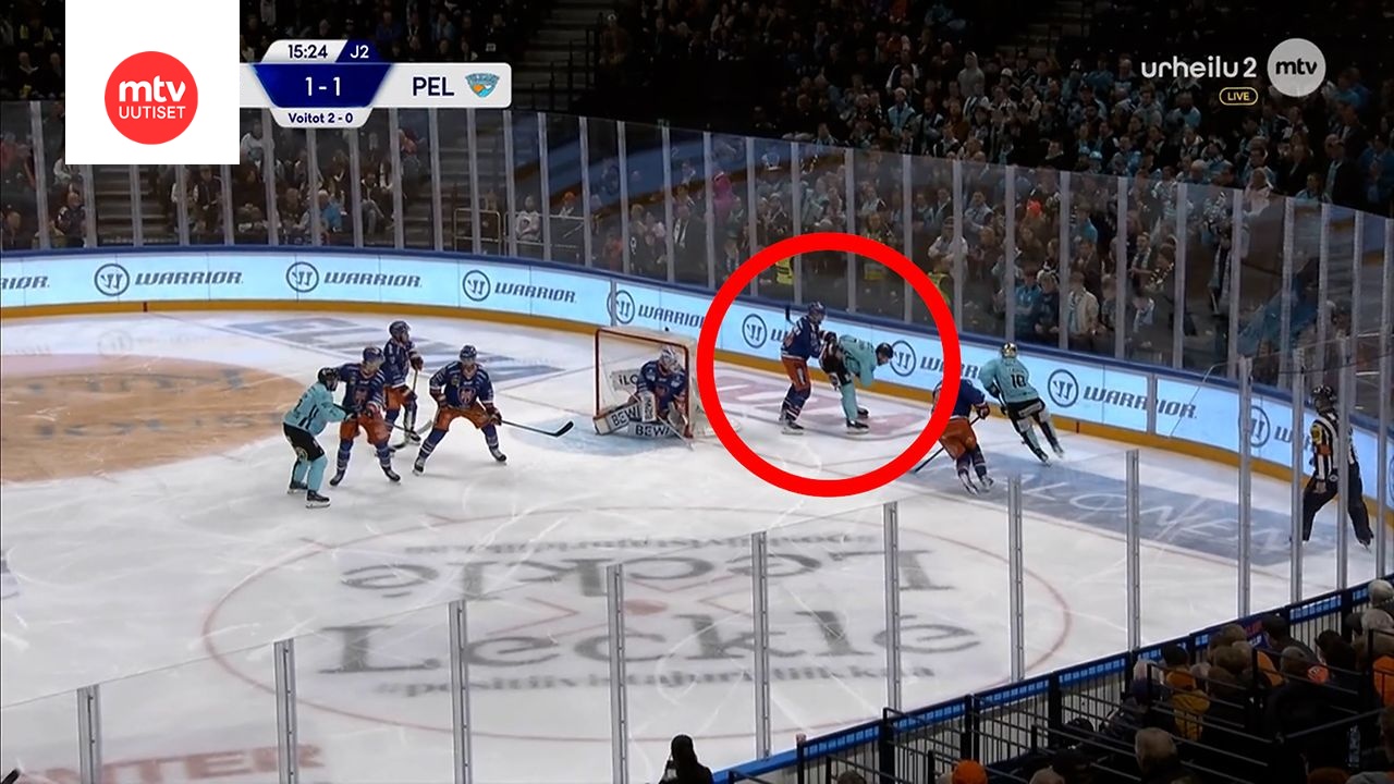 Pelicansin ratkaisumaalia edelsi Lars Bryggmanin korkea maila Valtteri ...