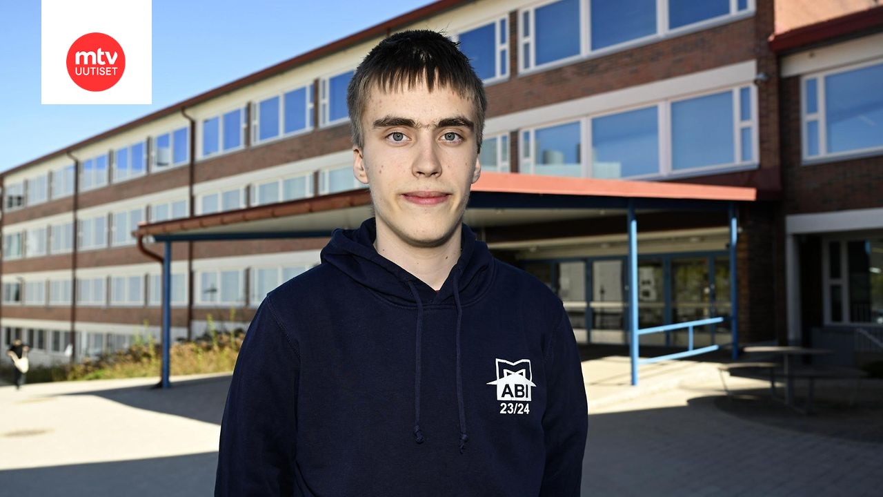 Ylioppilas Topias Muukkoselle yhdeksän laudaturia | MTV Uutiset