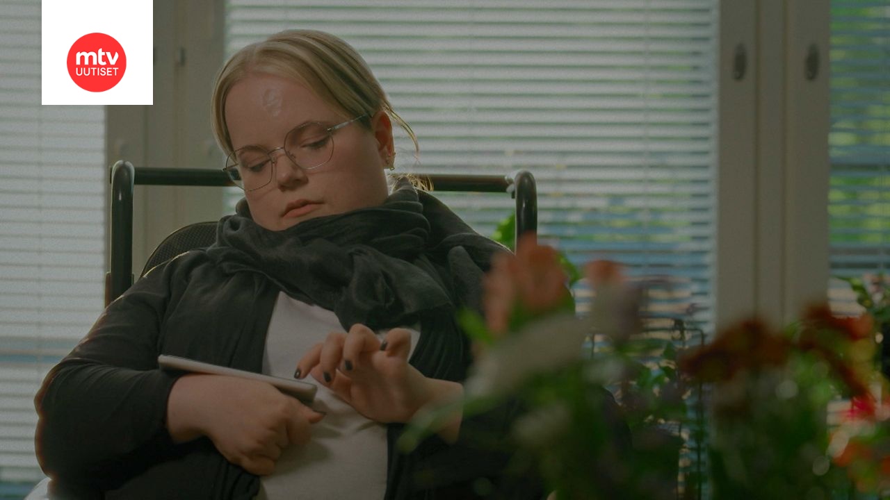 CP-vammainen Aino haaveilee äitiydestä, mutta yhteiskunnan asenteet ...
