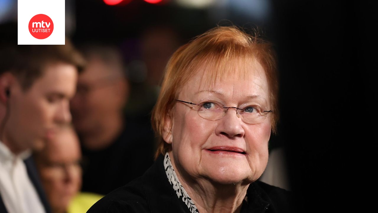 Nyt puhuu Tarja Halonen, jonka kaudella Suomi kielsi jalkaväkimiinat | MTV Uutiset