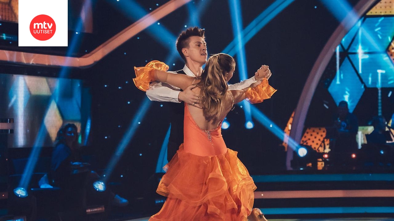 Jorma Uotiselta vinkki suorassa lähetyksessä Olli Haloselle: "Halonen ...