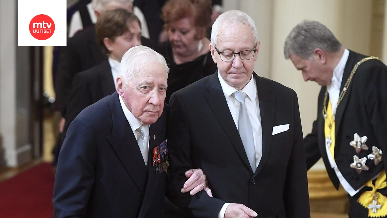 Viimeinen lentäjäveteraani Mauri Maunula kuollut 103-vuotiaana | MTV ...