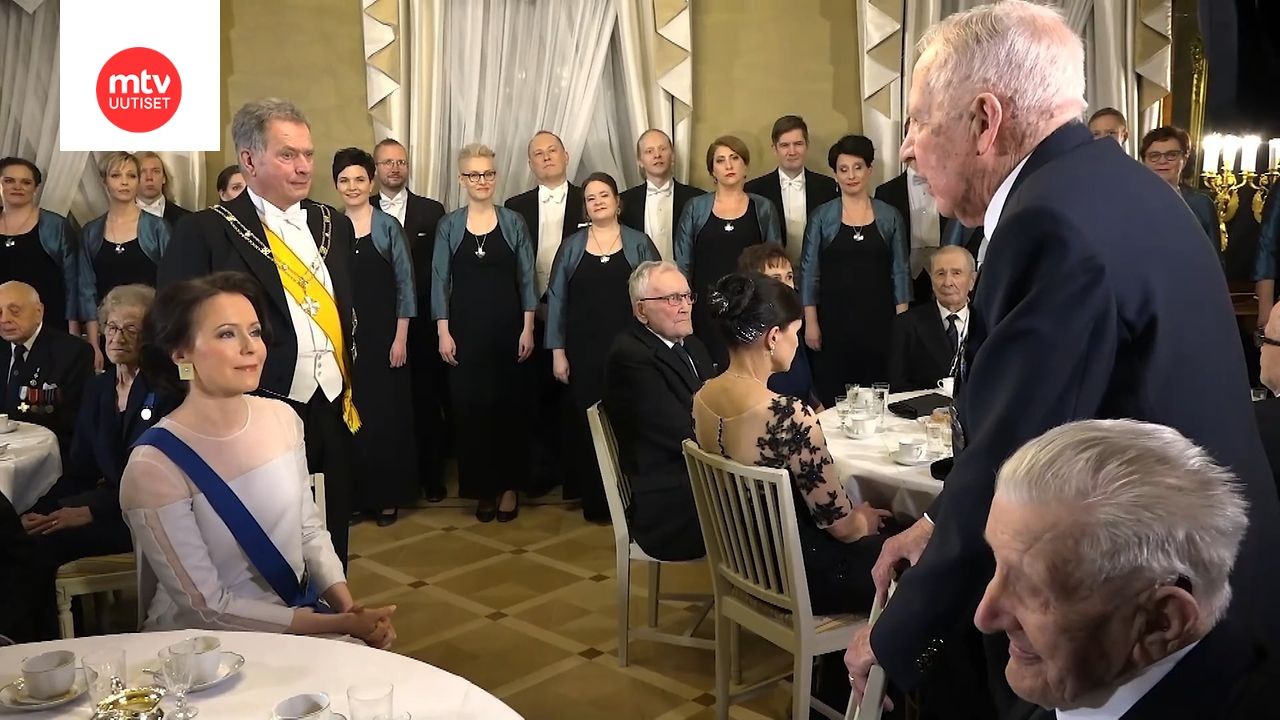 Mauri Maunula lauloi presidenttiparille Linnan juhlissa | MTV Uutiset